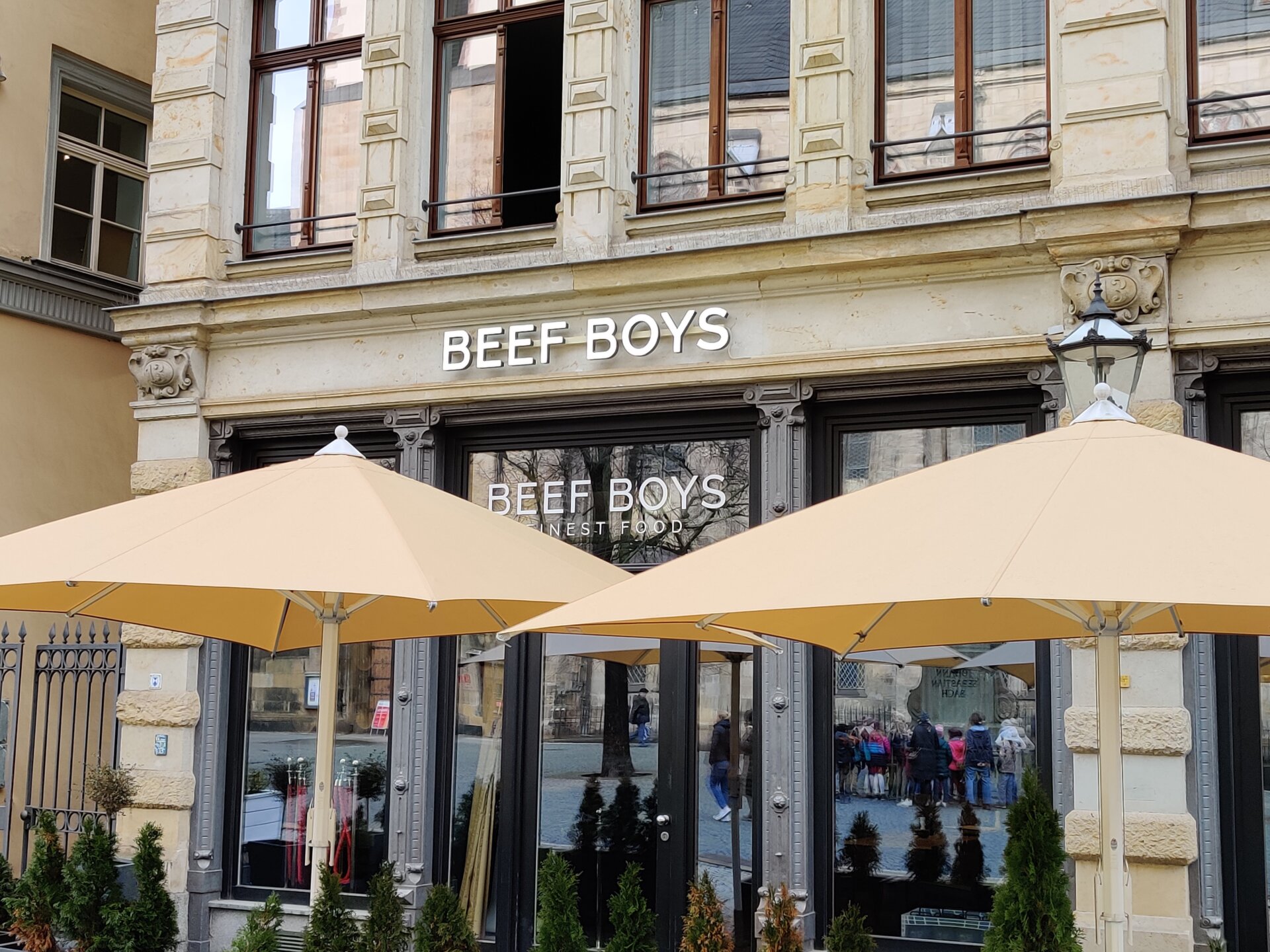 "Beef Boys": Neues Premium-Restaurant eröffnet in Leipzig - Daily Leipzig